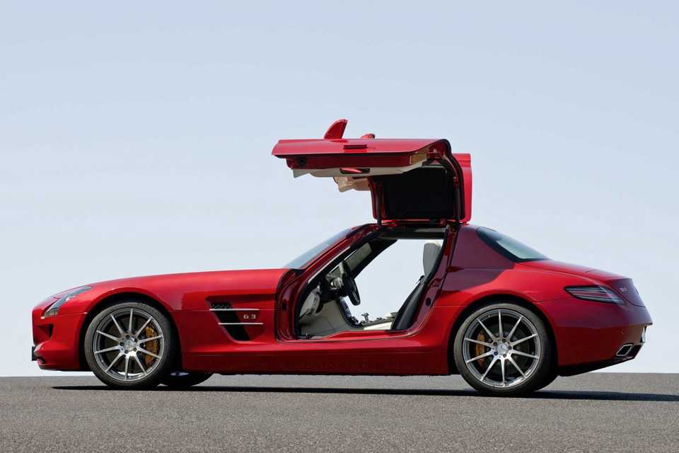 Galeria de fotos: Exclusivo e nostálgico, SLS AMG chega ao Brasil - AUTOO