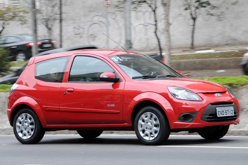 Galeria de fotos: Ford Courier sai de linha - AUTOO