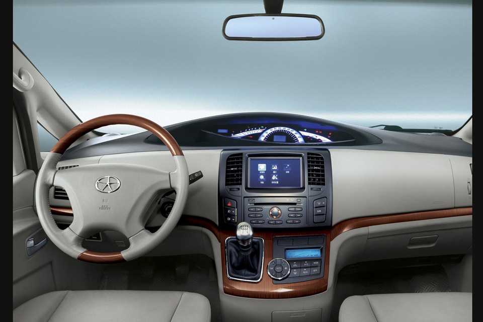 Galeria de fotos: JAC Motors mostra van de luxo no Brasil - AUTOO