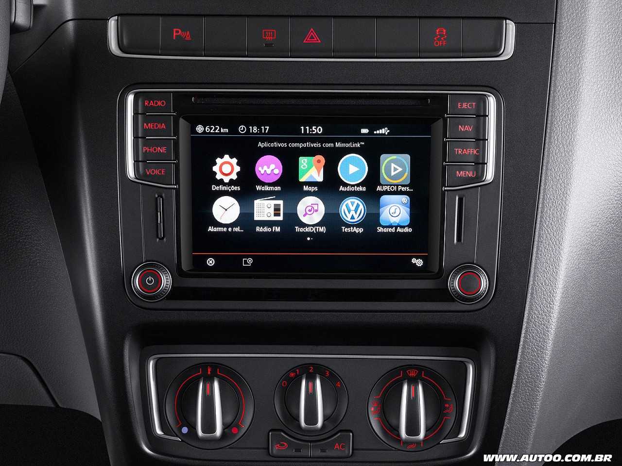 Galeria de fotos: VW Fox estreia linha 2017 mais equipado - AUTOO