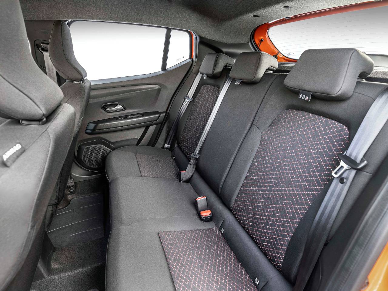 Galeria de fotos: Citroën Basalt e Renault Kardian básicos se enfrentam ...