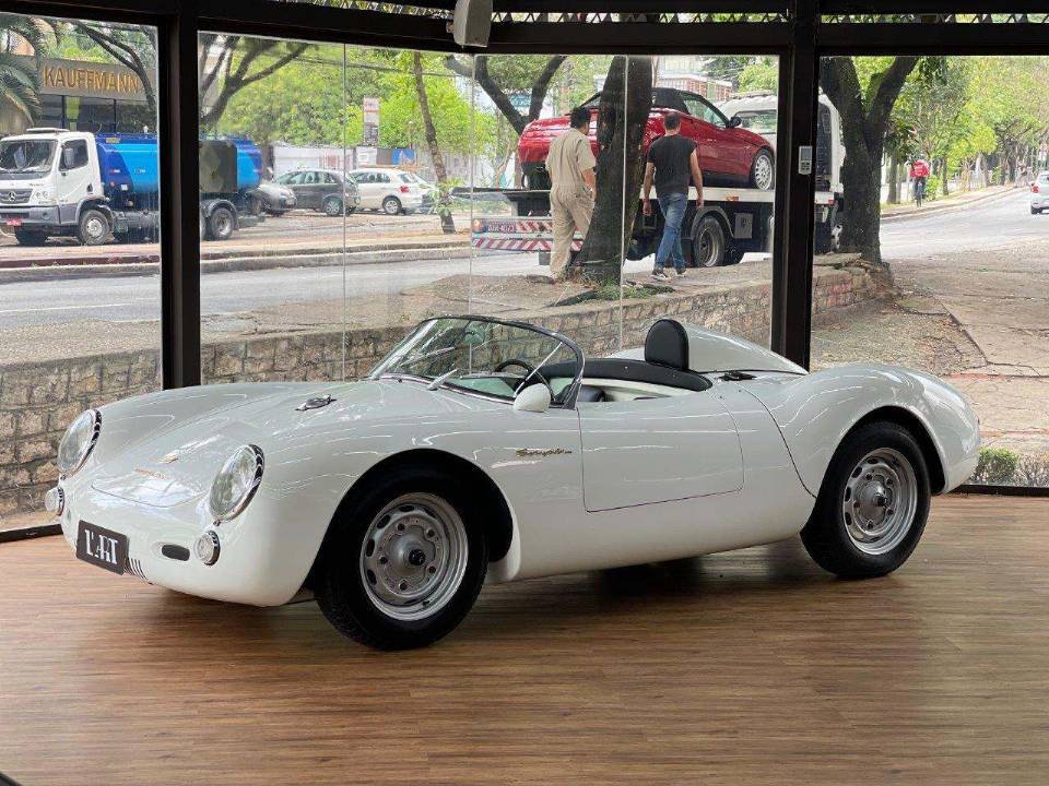 Réplica de Porsche 550 Spyder quase 0 Km custa o mesmo que um Boxster ...