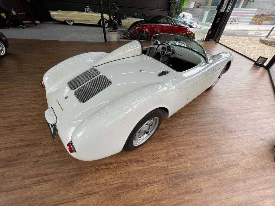 Réplica de Porsche 550 Spyder quase 0 Km custa o mesmo que um Boxster ...
