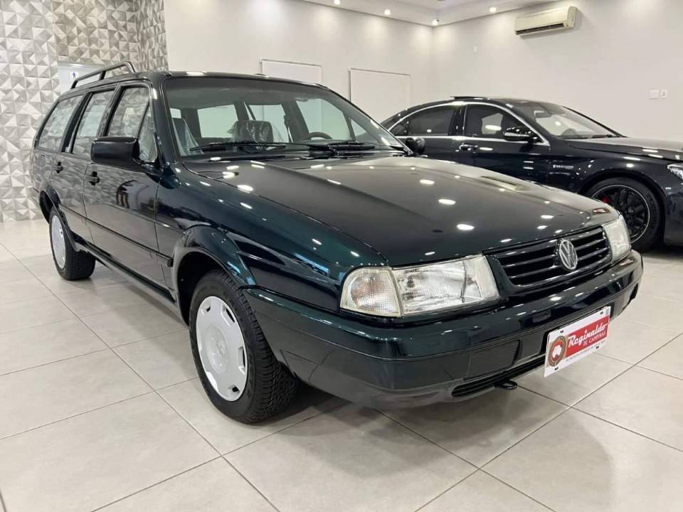 Está à venda perua Quantum sem uso de loja VW fechada nos anos 2000 - AUTOO