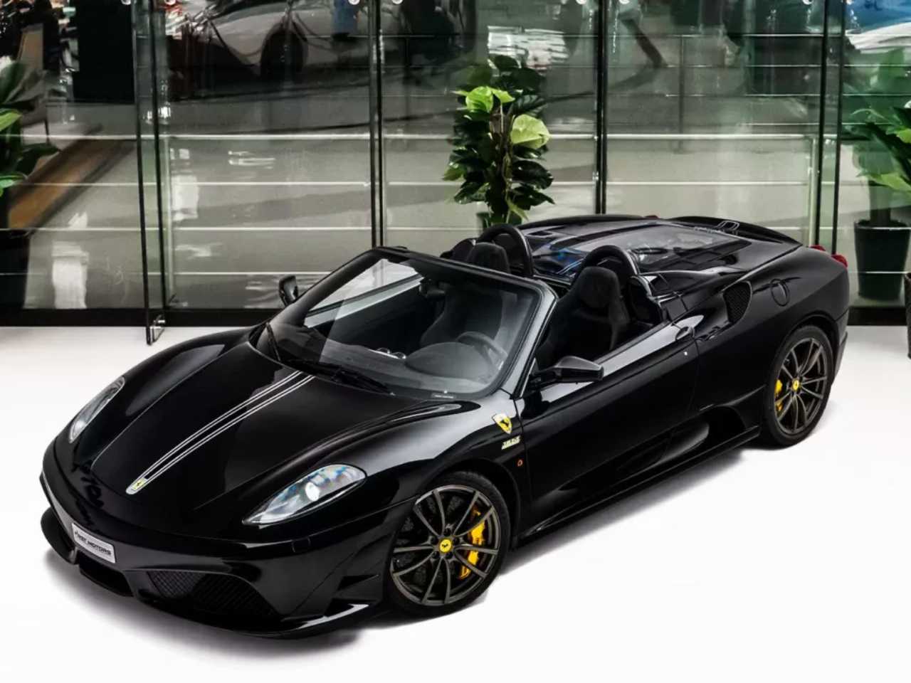 Galeria de fotos: Rara Ferrari de 2009 está à venda por R$ 3,8 milhões ...