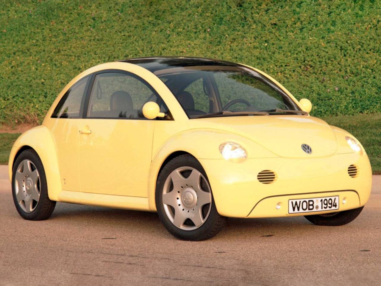 New Beetle, o Fusca repaginado, brilha como novo; veja o preço da ...