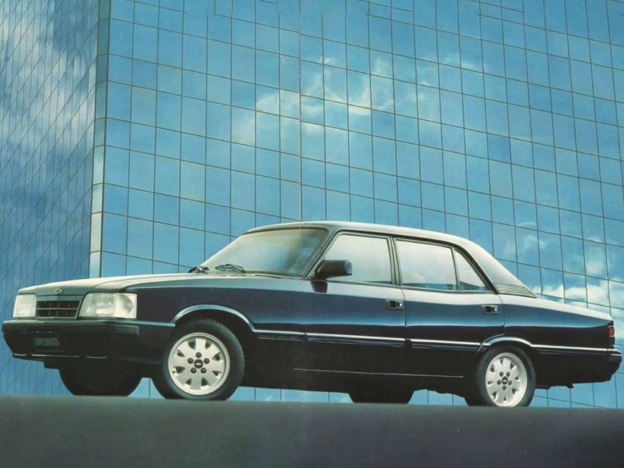 Opala Diplomata de 45 anos está novo e vale o dobro de SUV 0 km - AUTOO